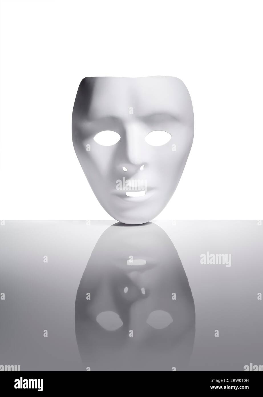 Plastic mask hi-res stock photography and images - Alamy