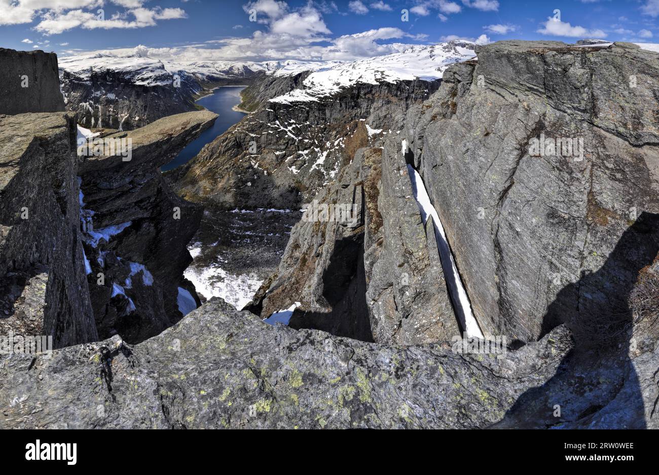 Trolltunga rock hi-res stock photography and images - Alamy
