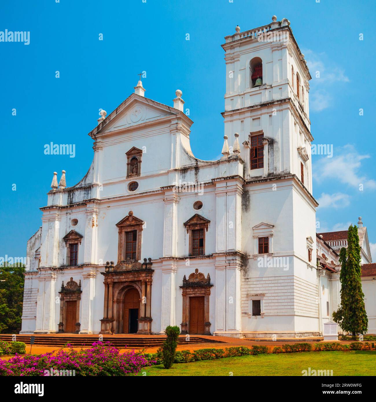 Se Catedral is a roman catholic church located in Old Goa in India ...