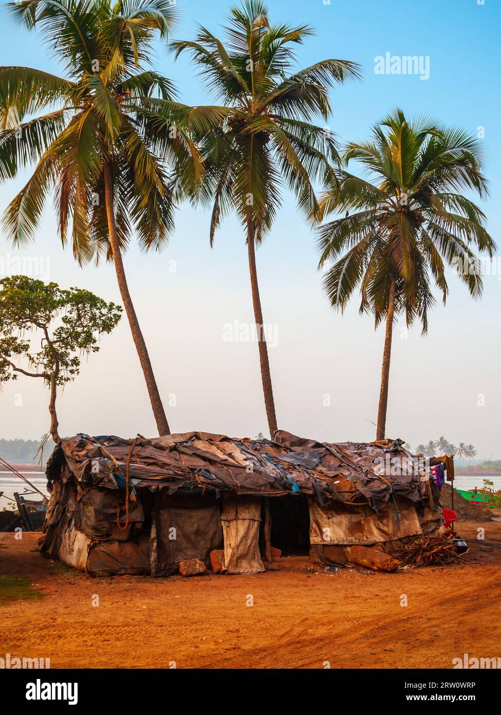 Slum hut is a home of poor people in India Stock Photo - Alamy