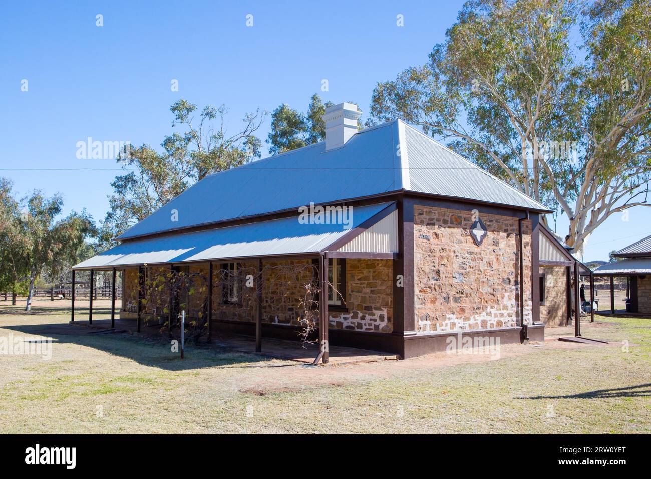 Alice Springs Telegraph Station Historical Reserve on a clear sunny day ...