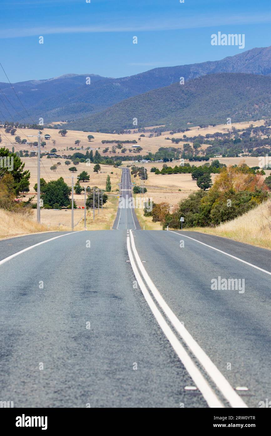 Landscape and roads in the Howqua Valley near Mt Buller on a hot summer ...