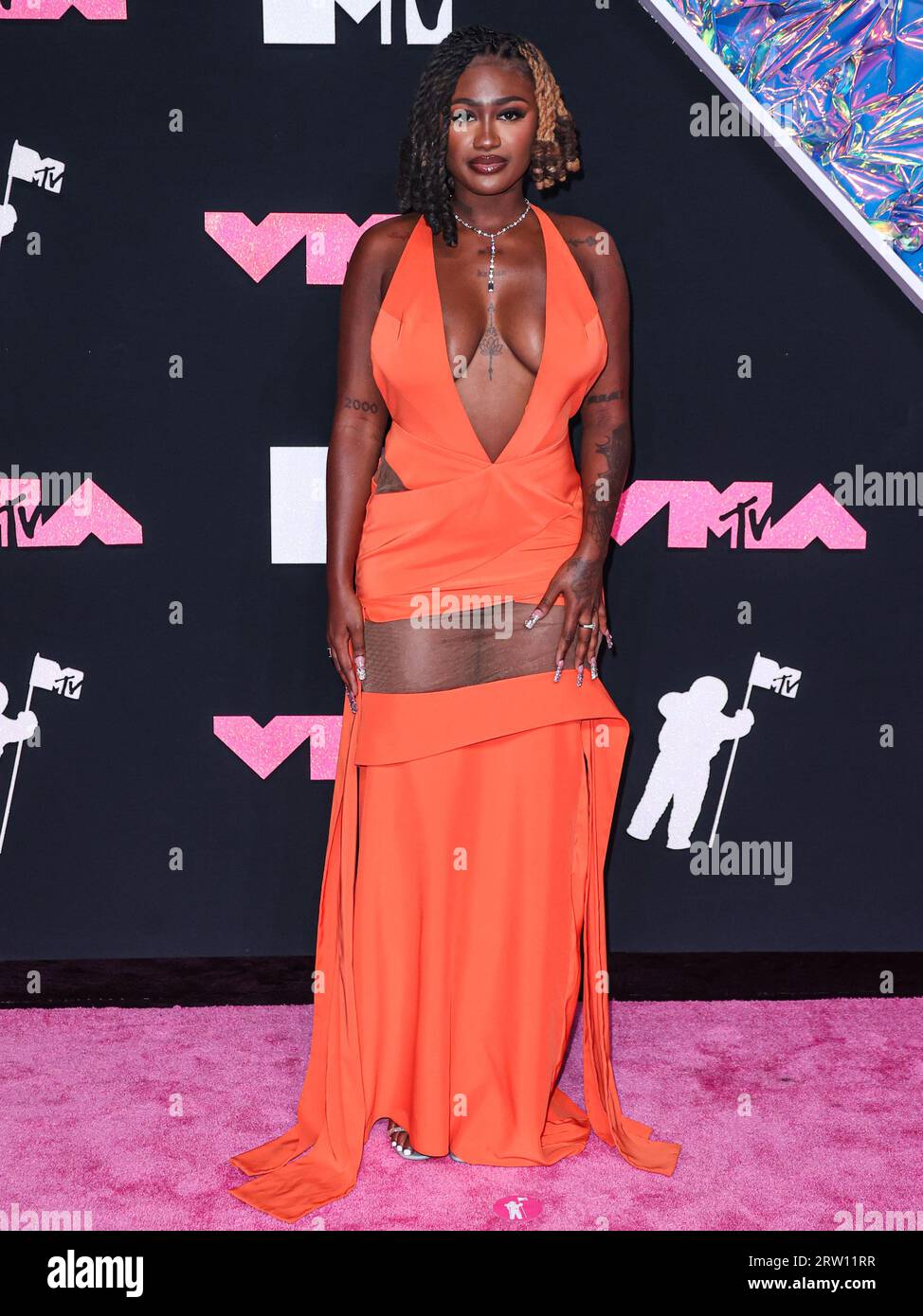 NEWARK, NEW JERSEY, USA - SEPTEMBER 12: Kaliii arrives at the 2023 MTV ...