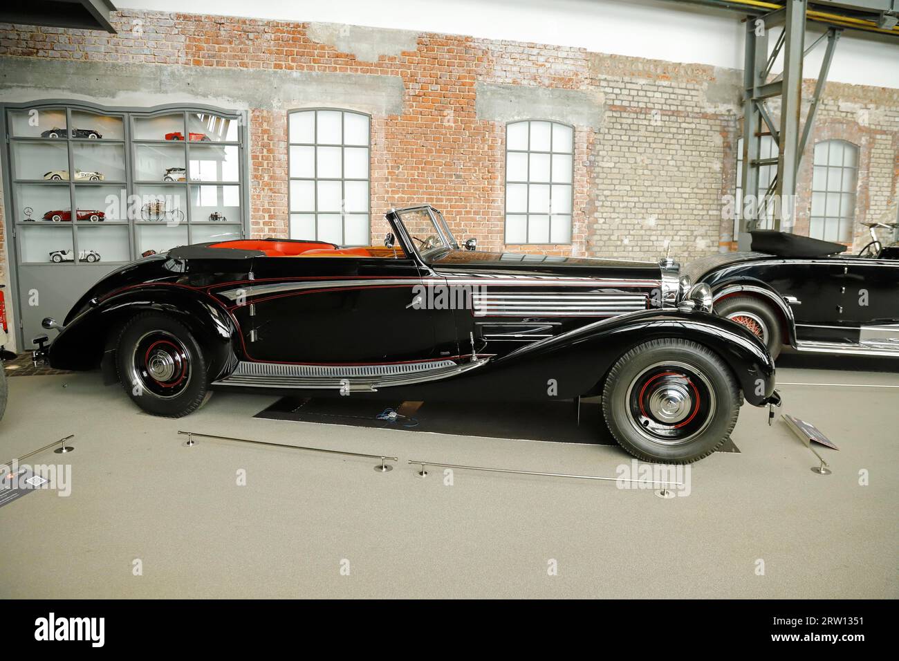 Maybach DS 8 Zeppelin Sport Cabriolet, built 1937, National Automobile ...