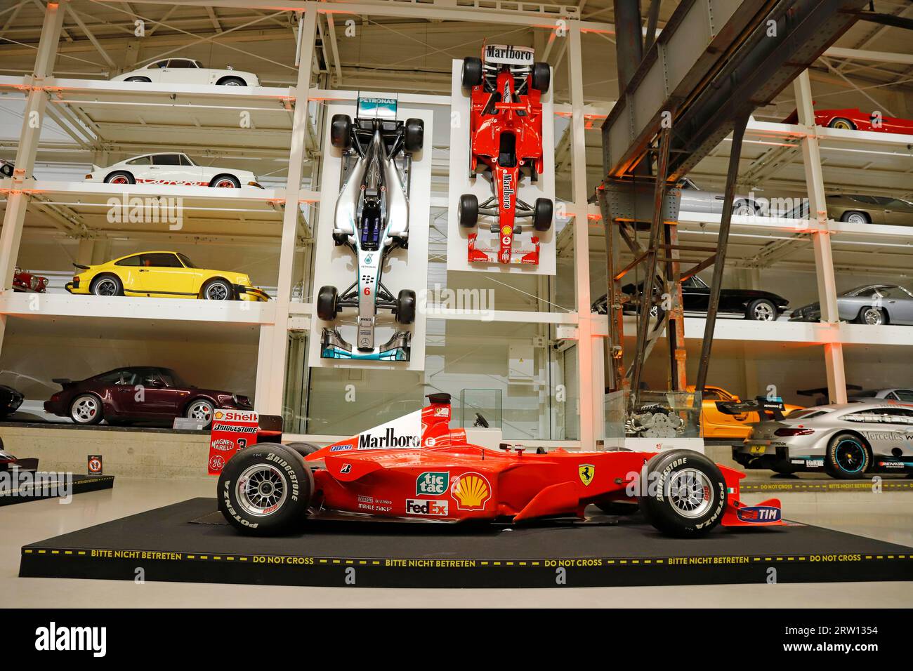 Ferrari F1-2000, first world championship title for Michael Schumacher ...