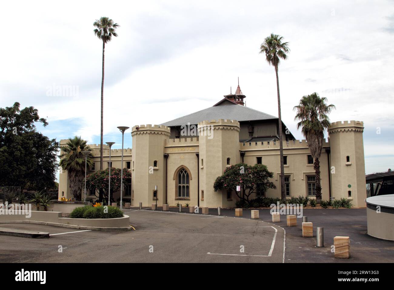 Conservatorium of Music at the Botanic Gardens in Sydney, Australia ...