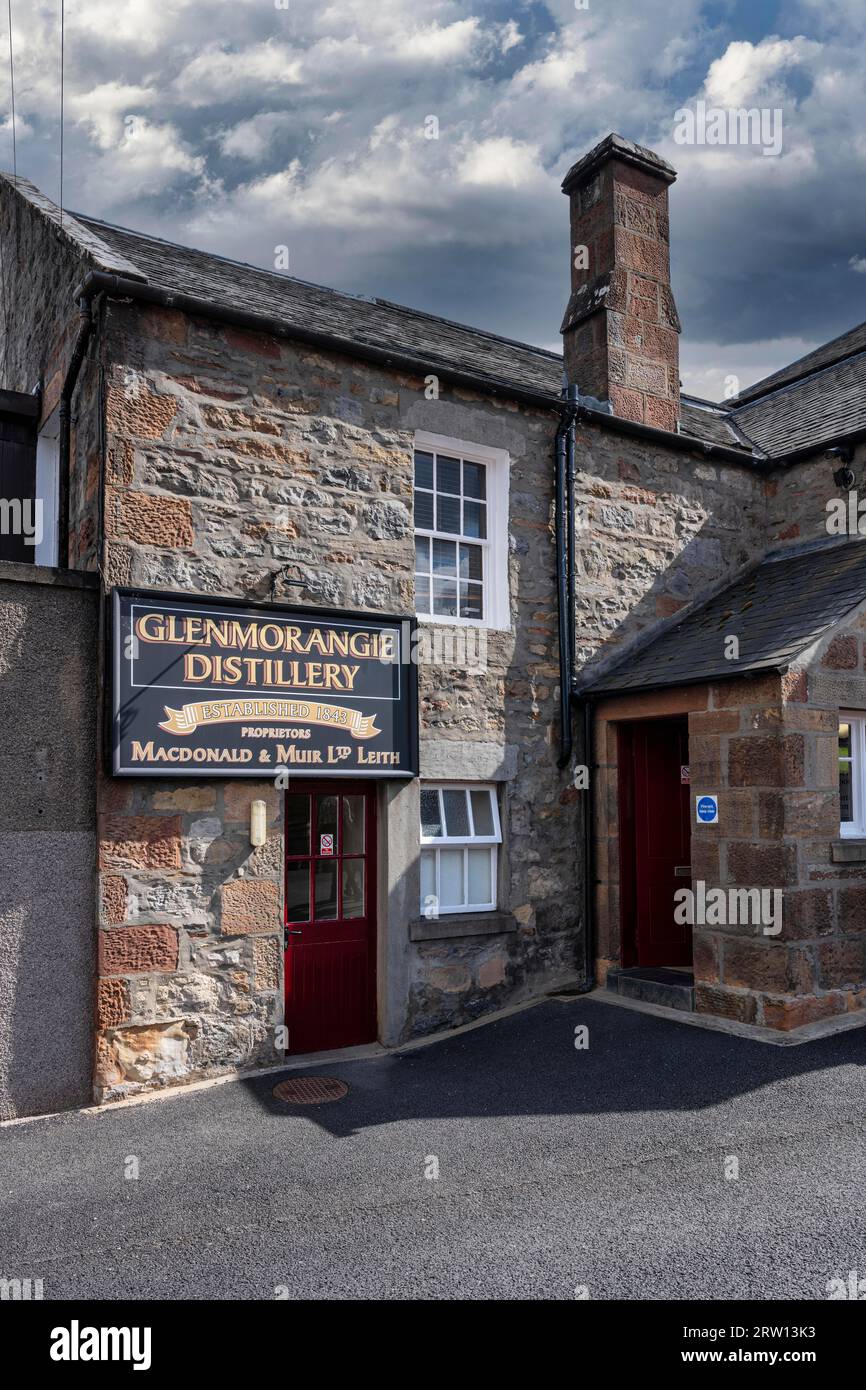 The Glenmorangie whisky distillery near Tain, Ross-shire, Northern ...