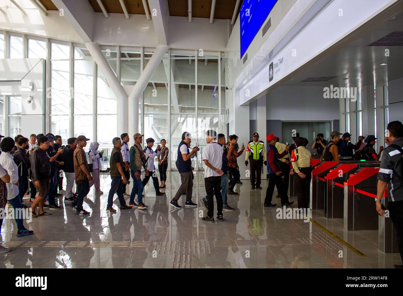Jakarta bandung high speed rail station hi-res stock photography and ...