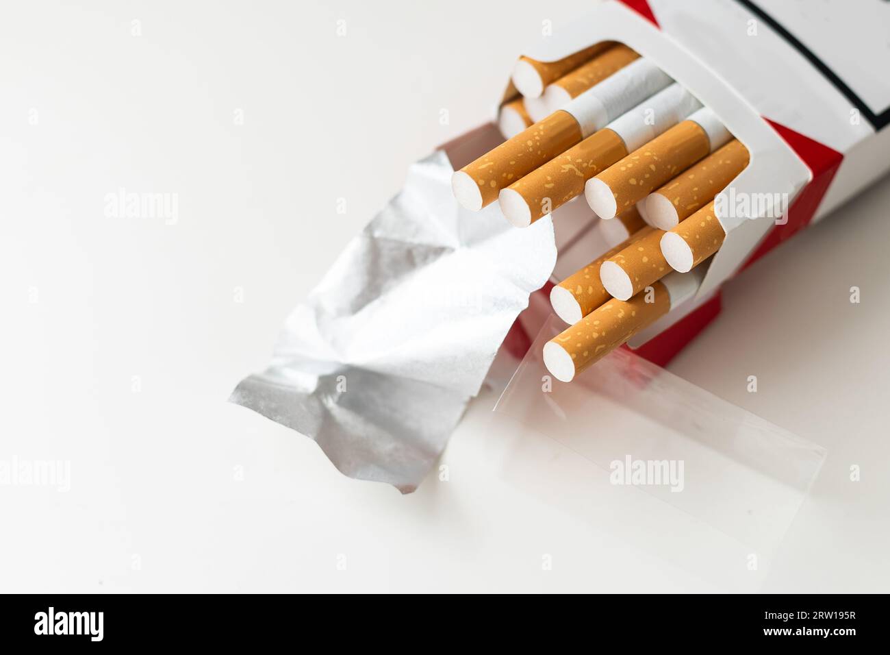 Cigarette packet pack empty hi-res stock photography and images - Alamy