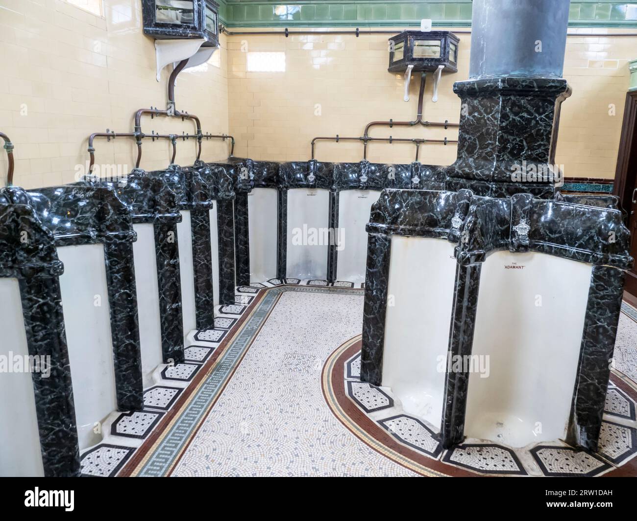 Victorian urinal hi-res stock photography and images - Alamy