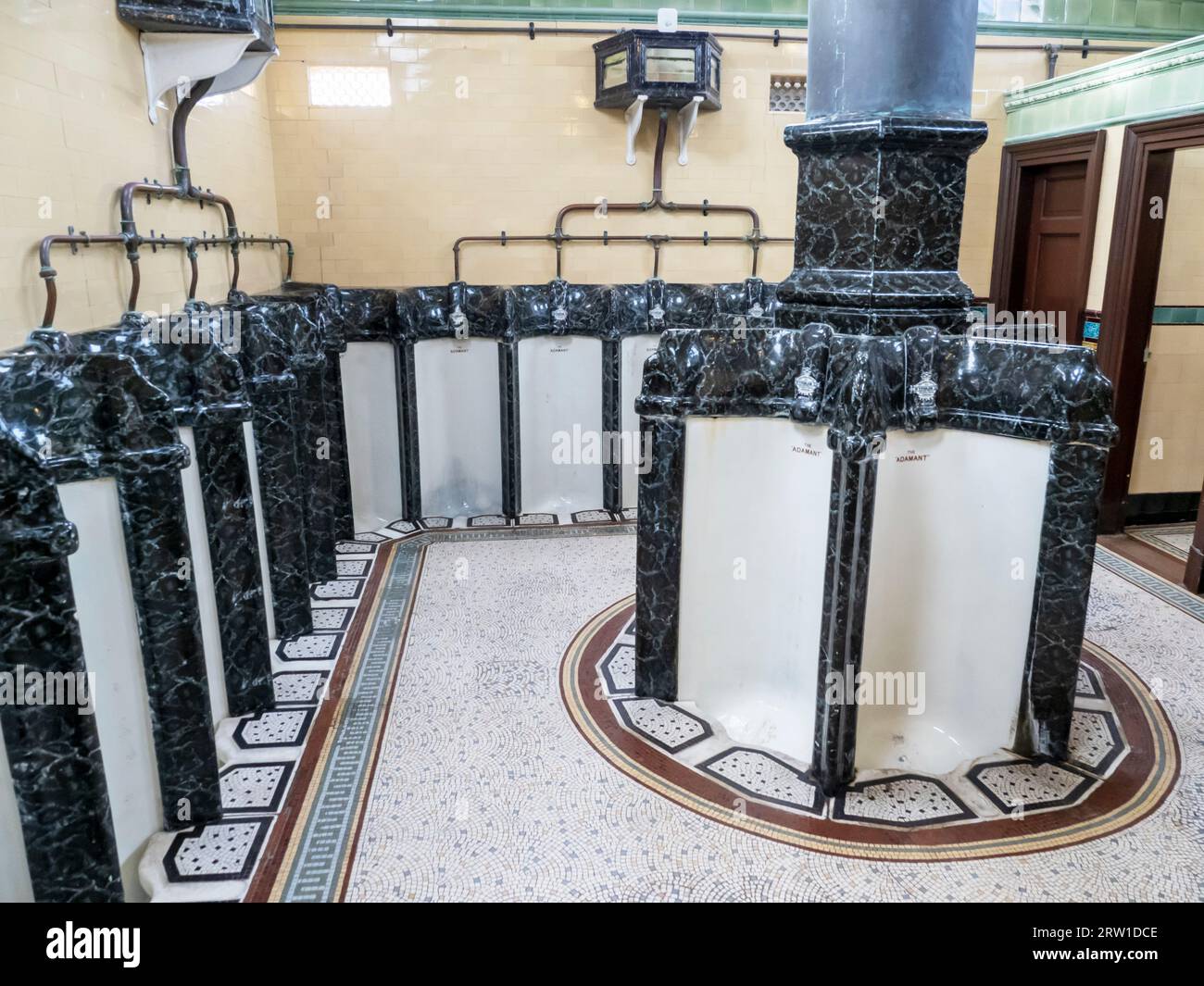 Victorian urinal hi-res stock photography and images - Alamy
