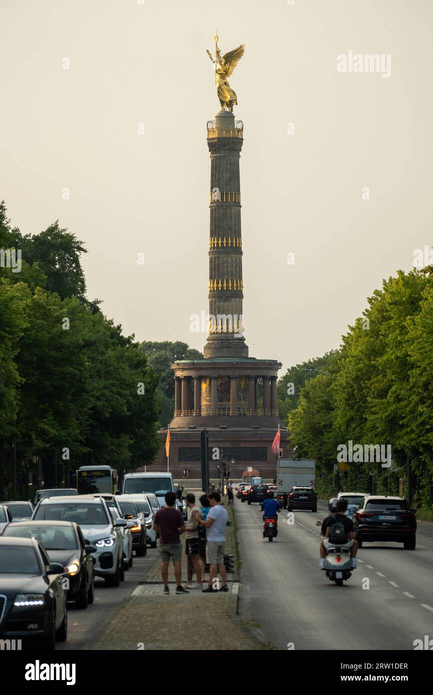 Grosser stern hi-res stock photography and images - Alamy