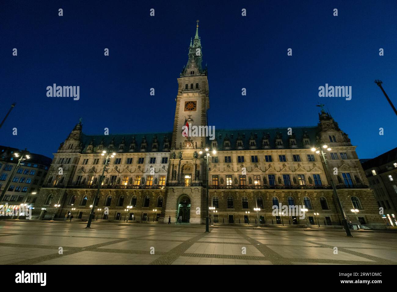 Modern historicism architecture hi-res stock photography and images - Alamy
