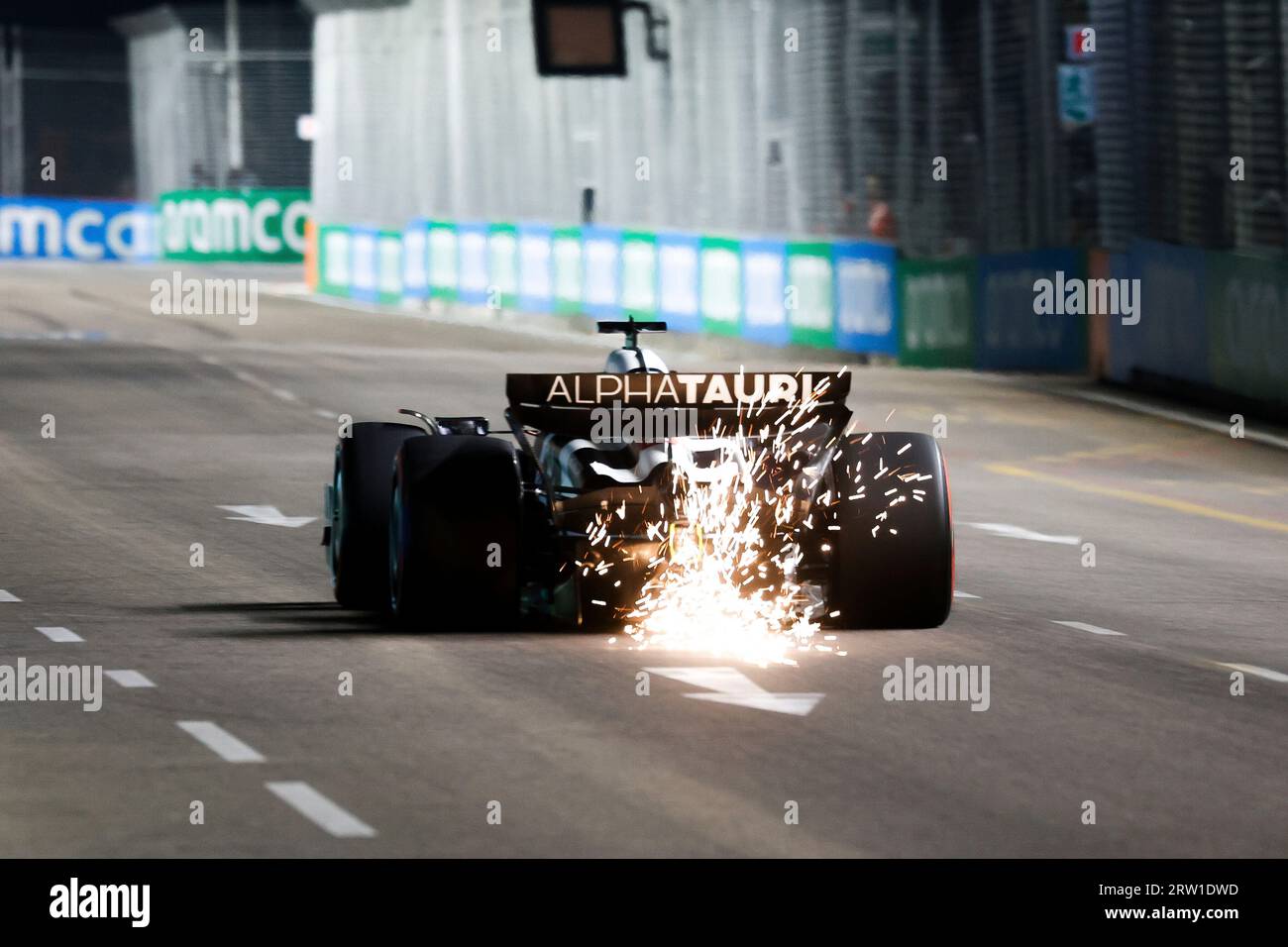 Singapore, Singapore. 15th Sep, 2023. #40 Liam Lawson (NZL, Scuderia AlphaTauri), F1 Grand Prix ...