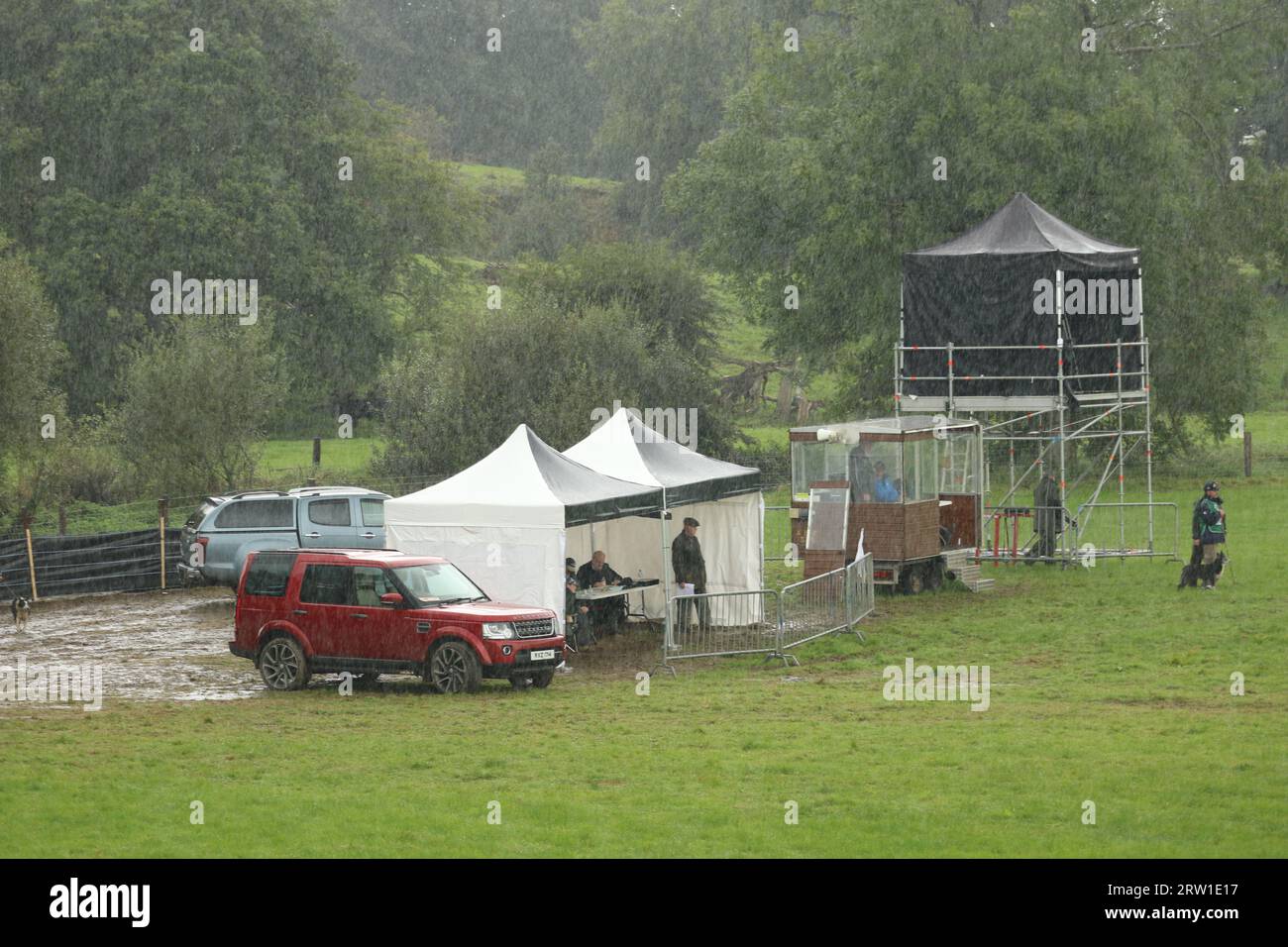 The judge's tents were seen through heavy rain during the World ...