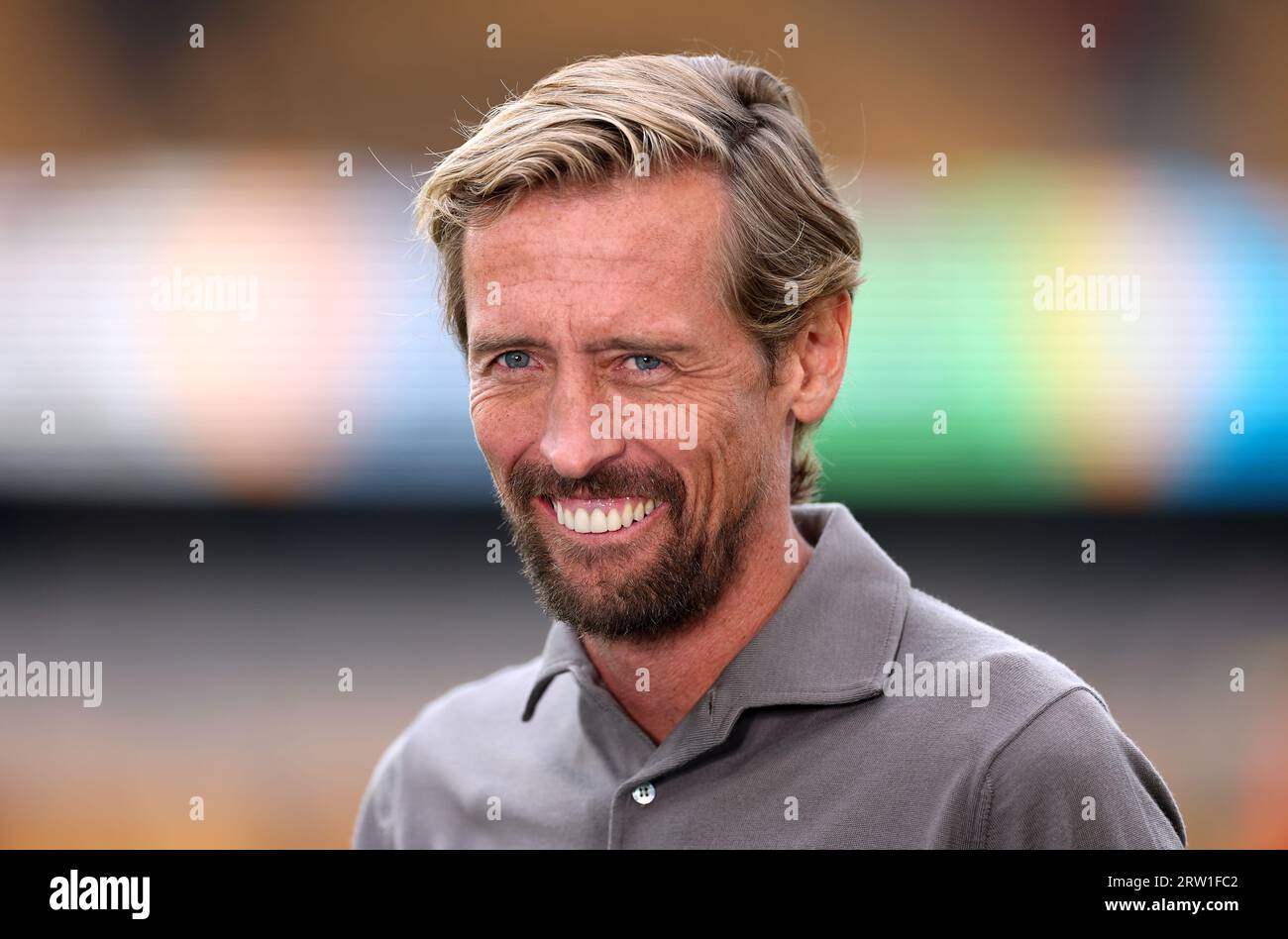 Peter crouch soccer pundit hi-res stock photography and images - Alamy