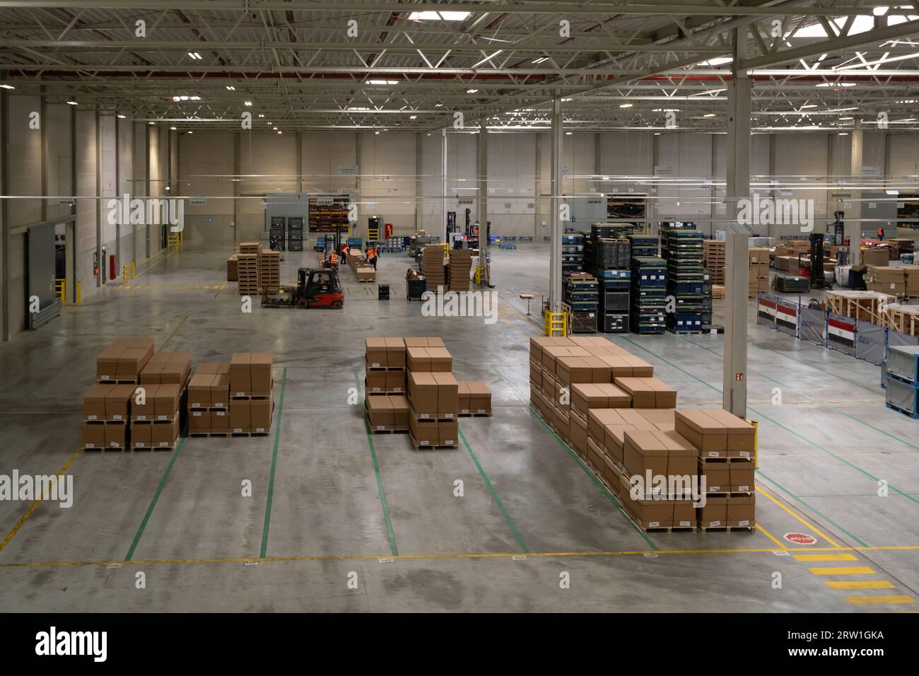 02.05.2023, Germany, Bremen, Bremen - Repacking area in the logistics ...