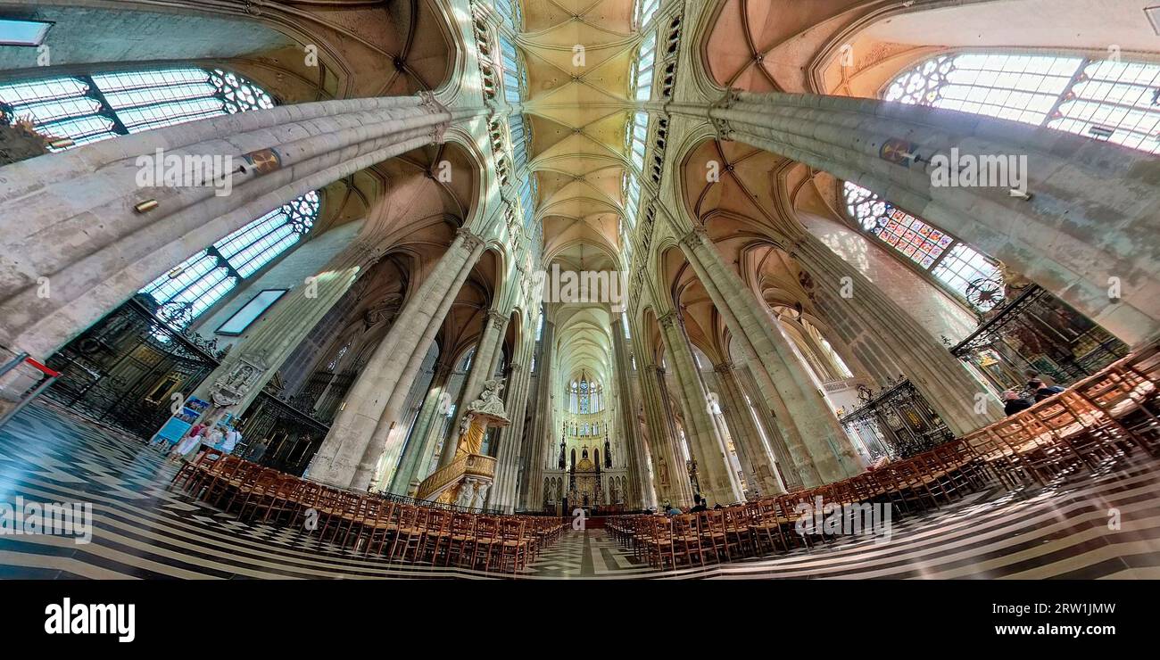 Today the largest french church building of the middle ages hi-res ...