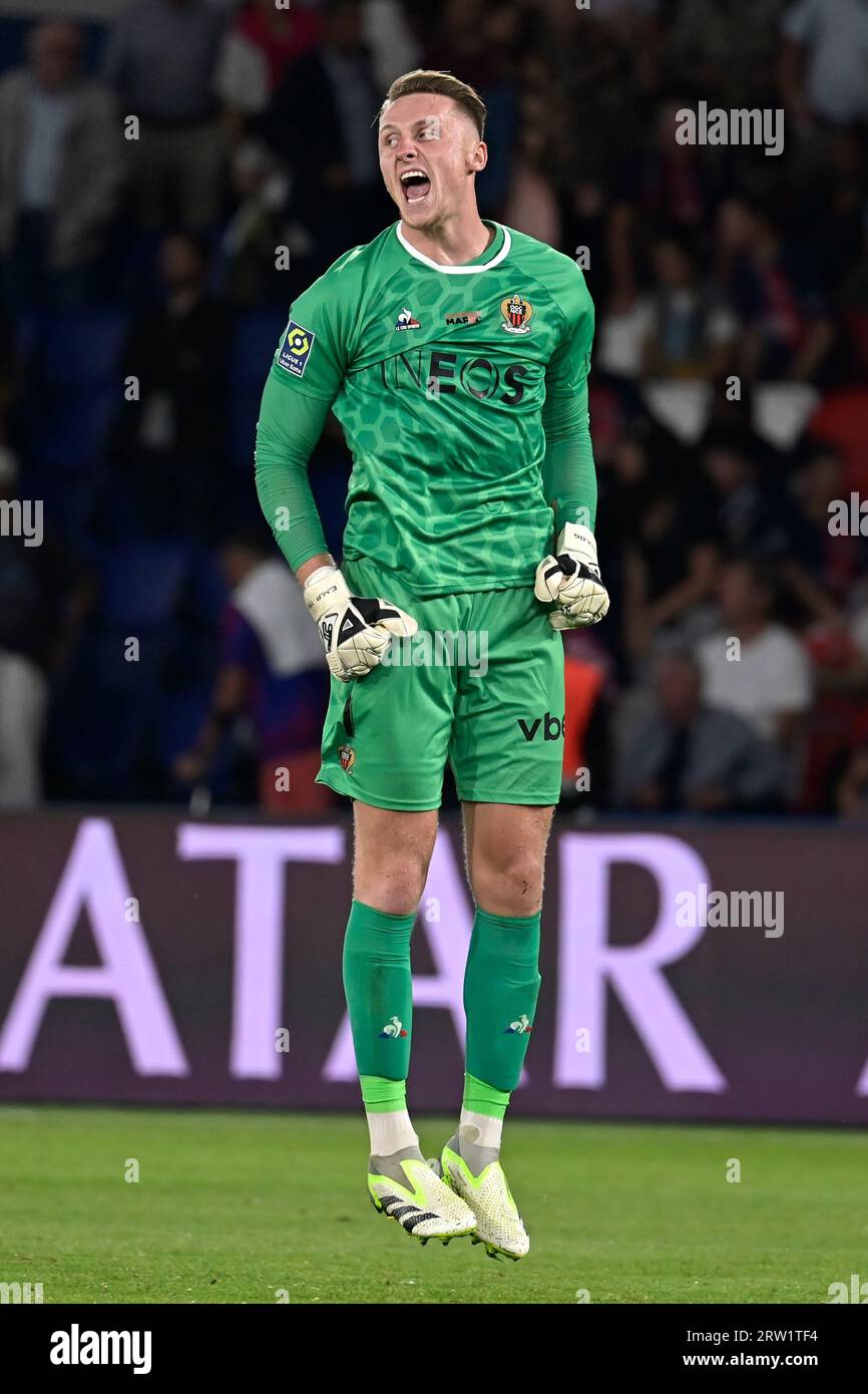 Marcin bulka psg hi-res stock photography and images - Alamy