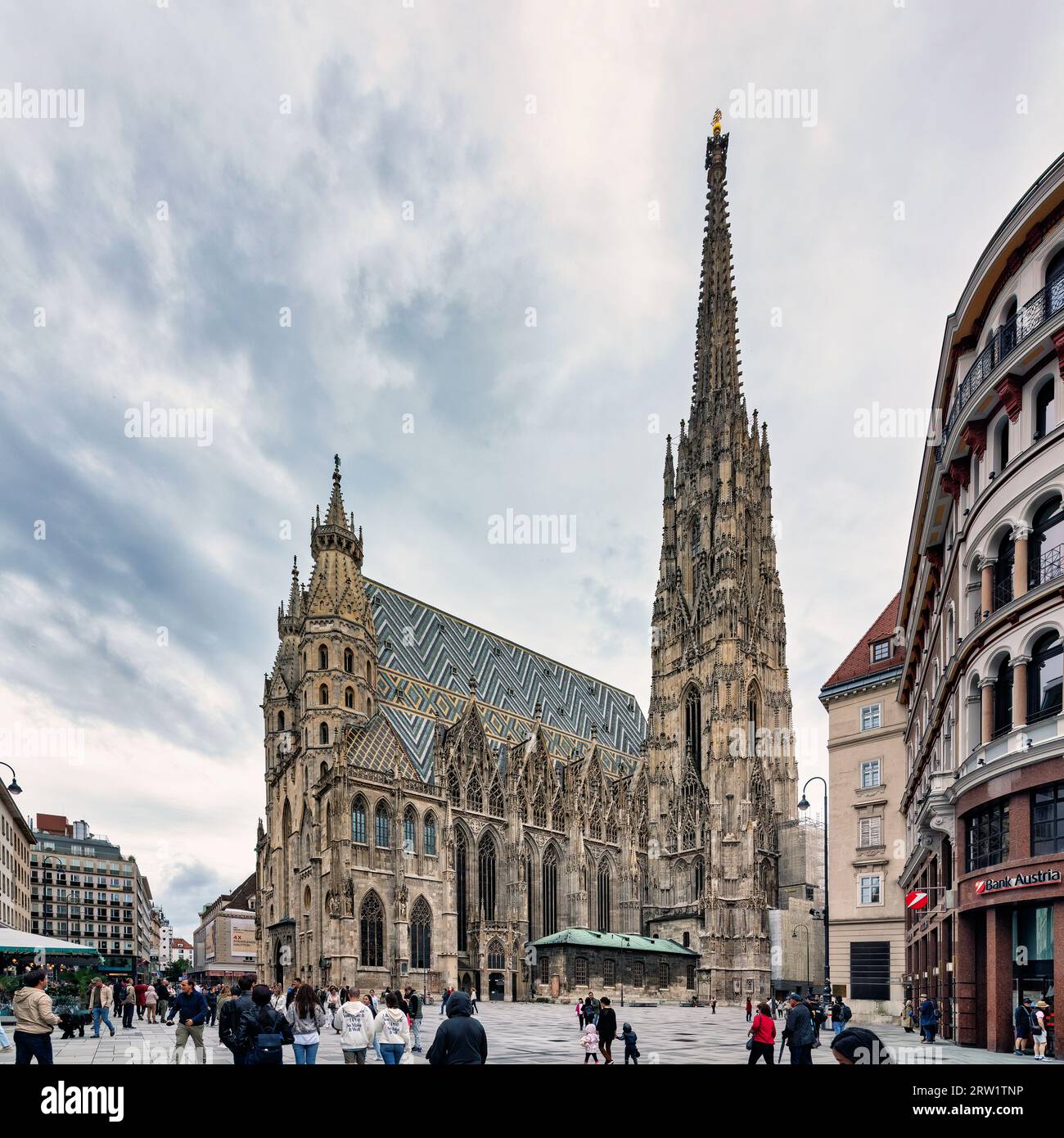 Wien stephansdom südturm hi-res stock photography and images - Alamy