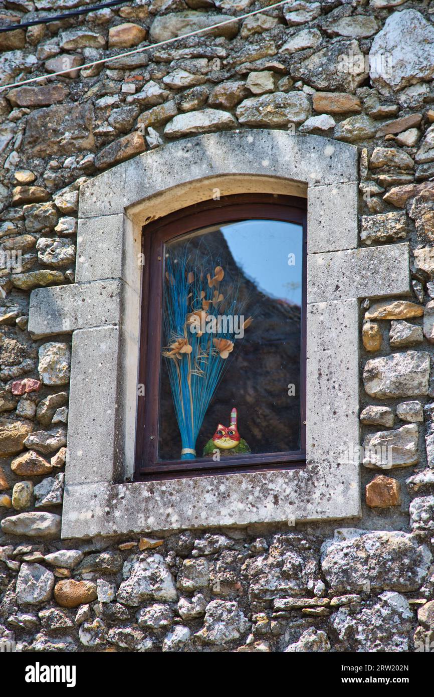 a window in a stone wall Stock Photo - Alamy