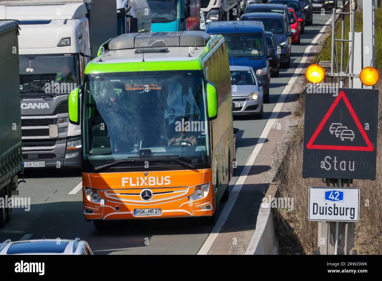 A3 road sign hi-res stock photography and images - Alamy