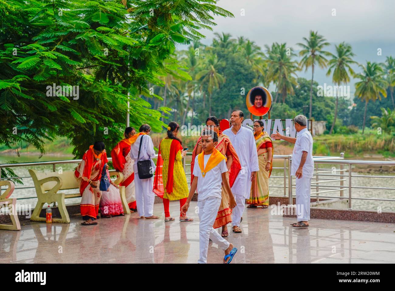 Puttaparthi, India - September 01.2023: Sai Baba devotees dressed in ...