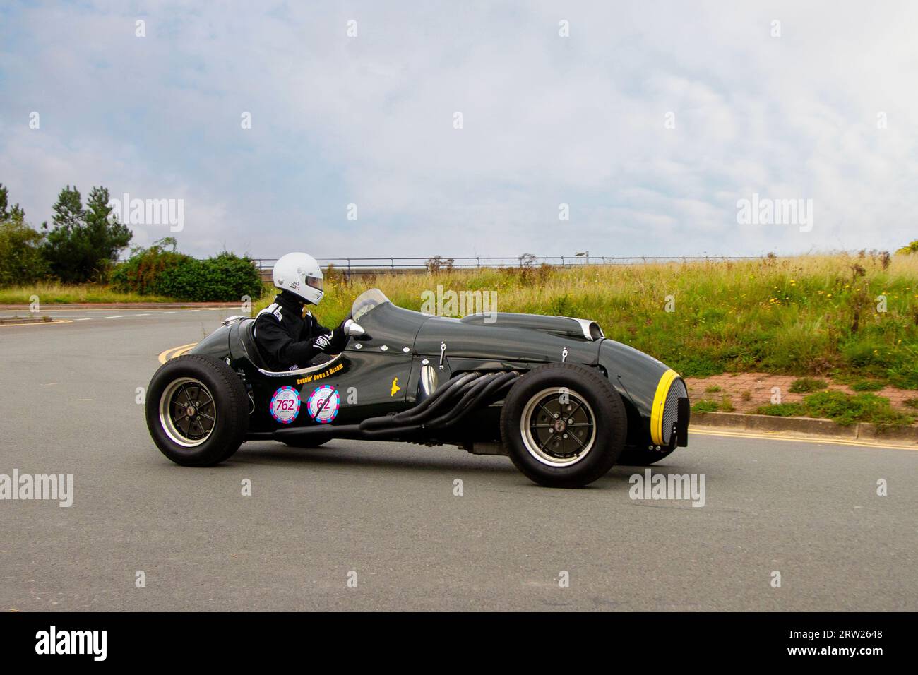 1954 50s fifties 1971cc Bristol Cooper T23 British Racing Green at the ...