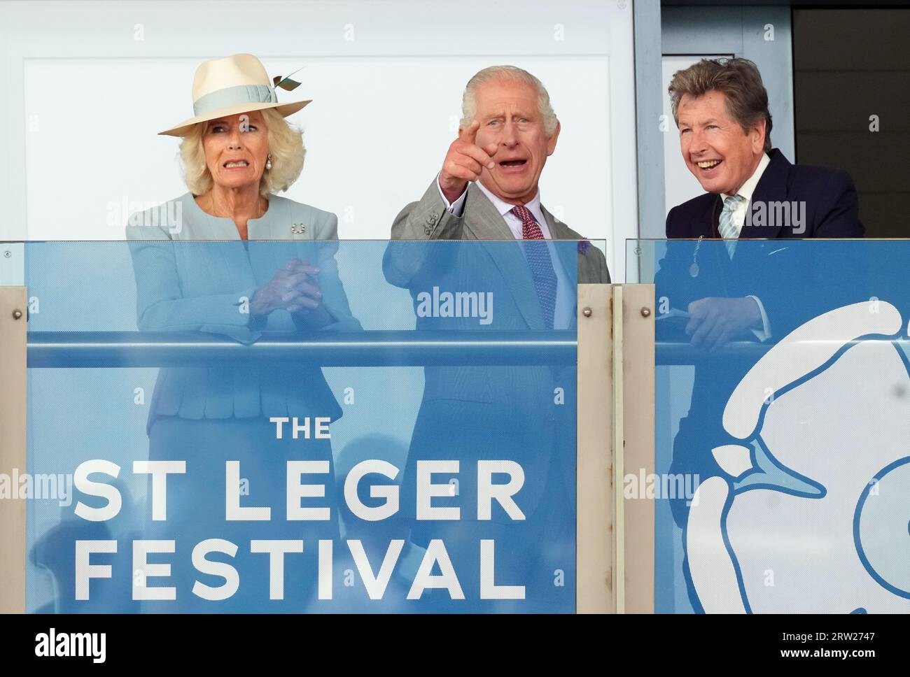 King charles at doncaster racecourse hi-res stock photography and ...
