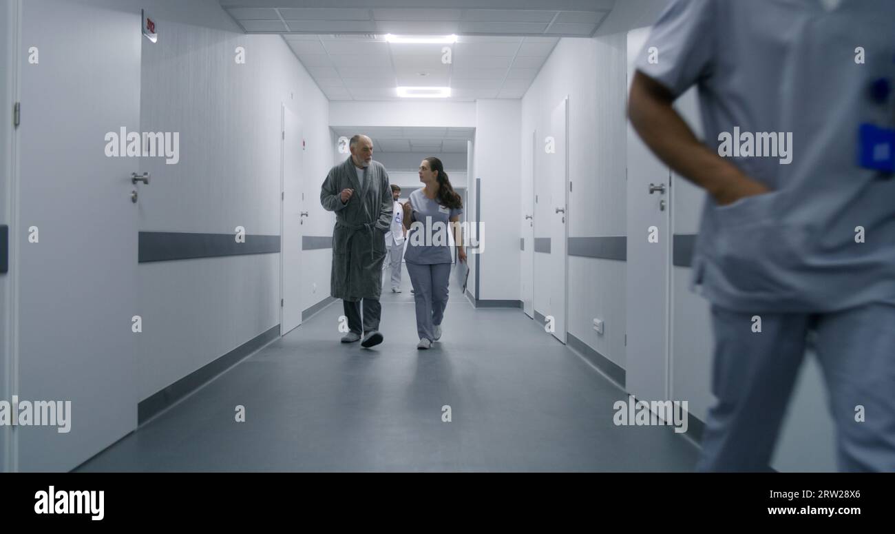 African american man woman goes hi-res stock photography and images - Alamy