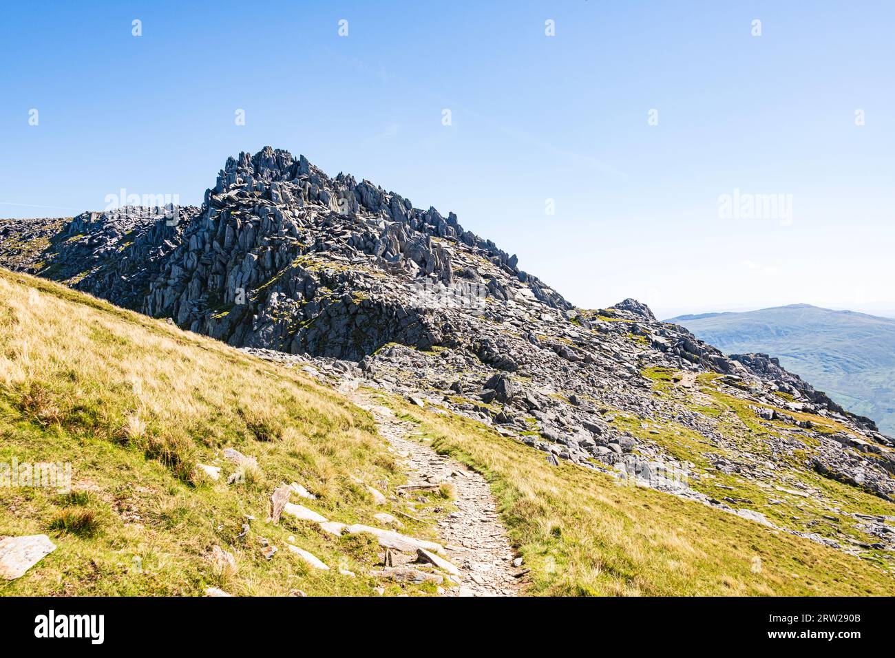 A walk up Glyder Fawr and Glyder Fach Snowdonia Stock Photo - Alamy