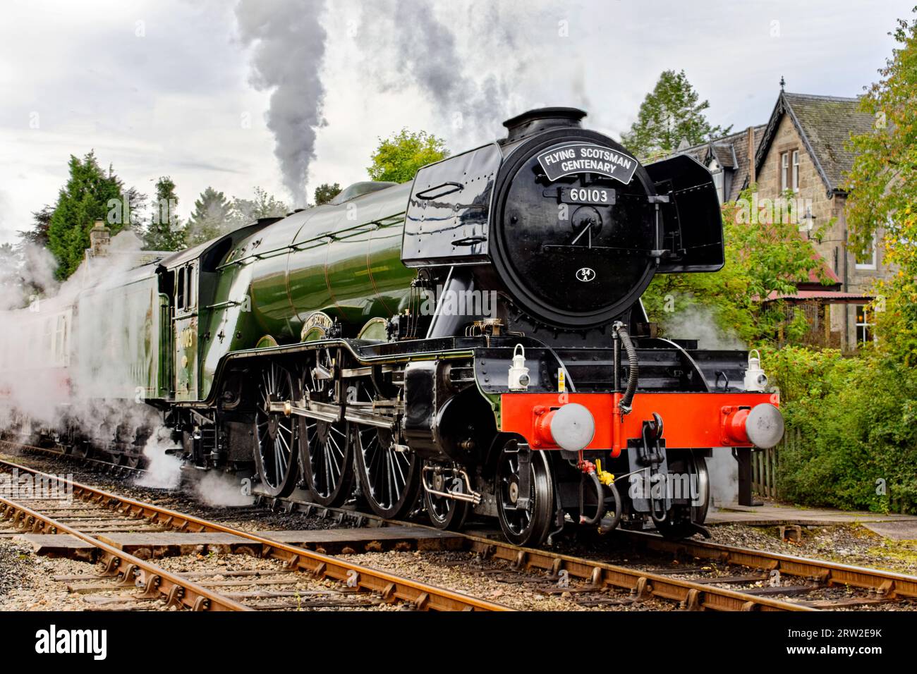 Flying Scotsman Steam Train at Boat of Garten Scotland the green train ...