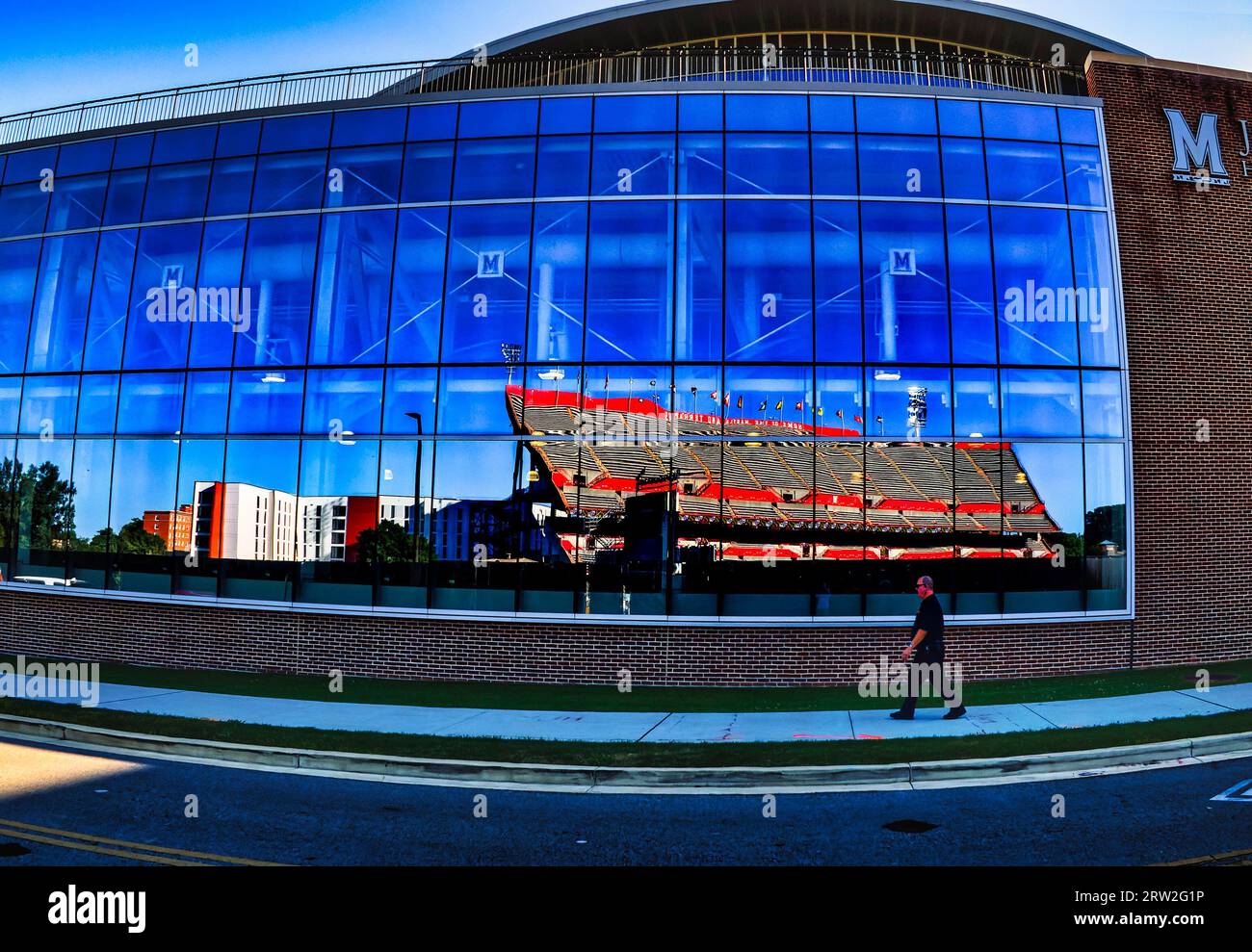 University of maryland football stadium hi-res stock photography and ...