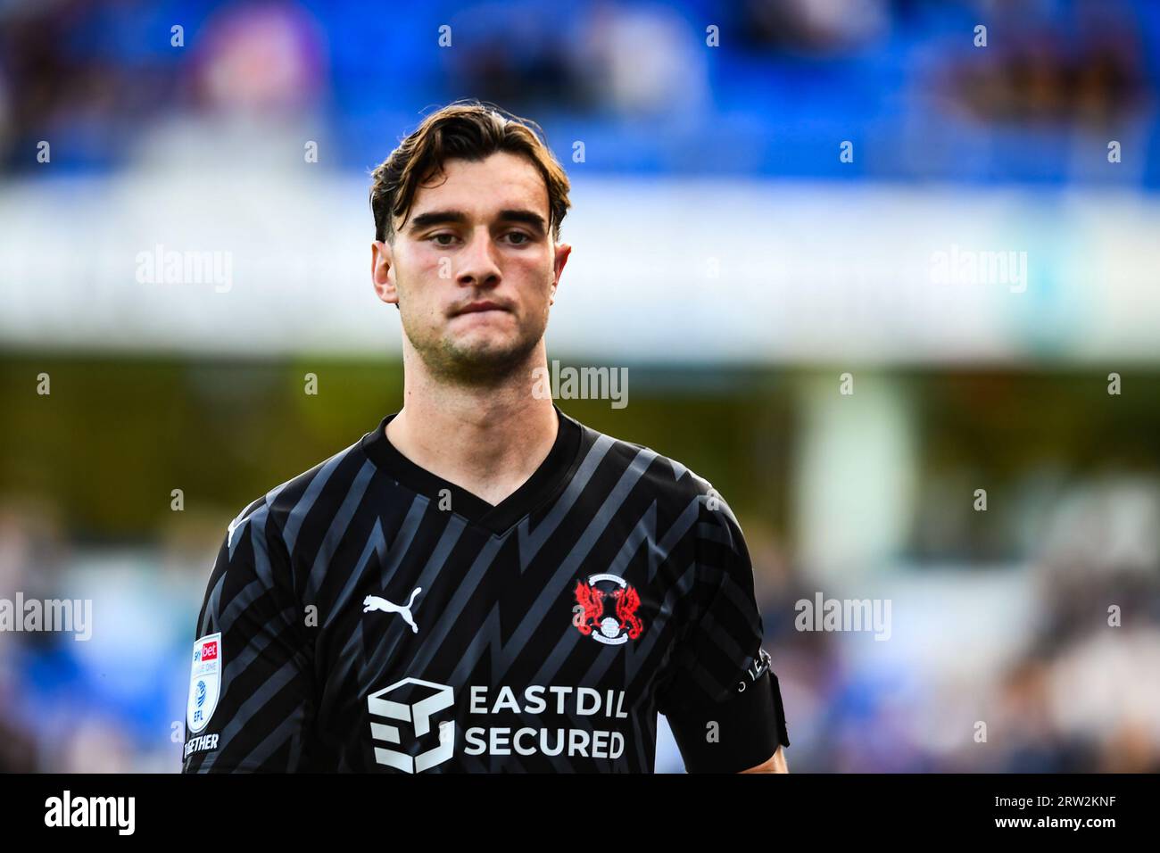 Goalkeeper Sol Brynn (1 Leyton Orient) during the Sky Bet League 1 ...
