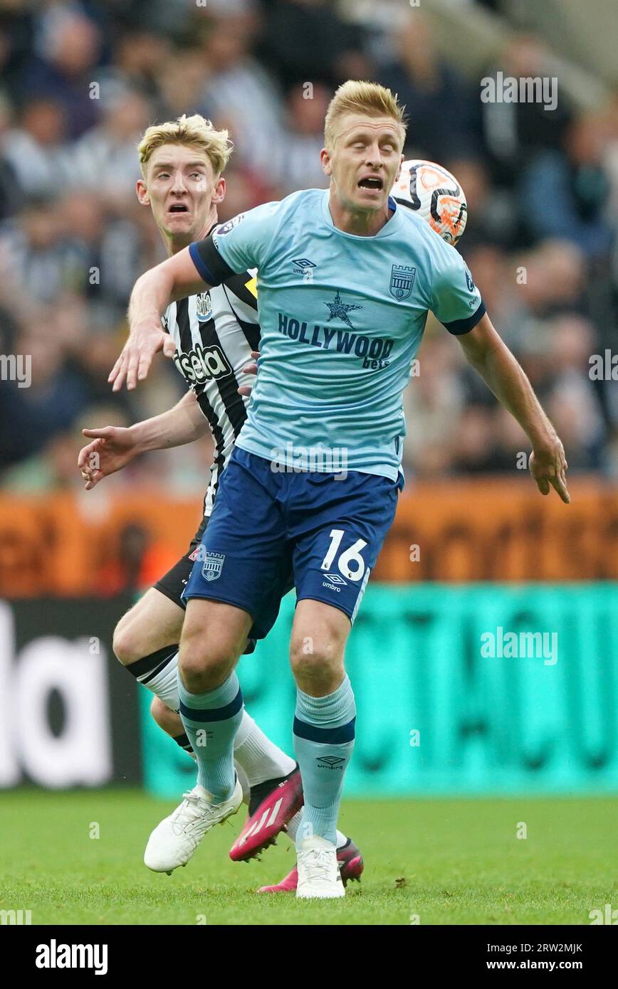 Newcastle brentford 16 september 2023 hi-res stock photography and ...