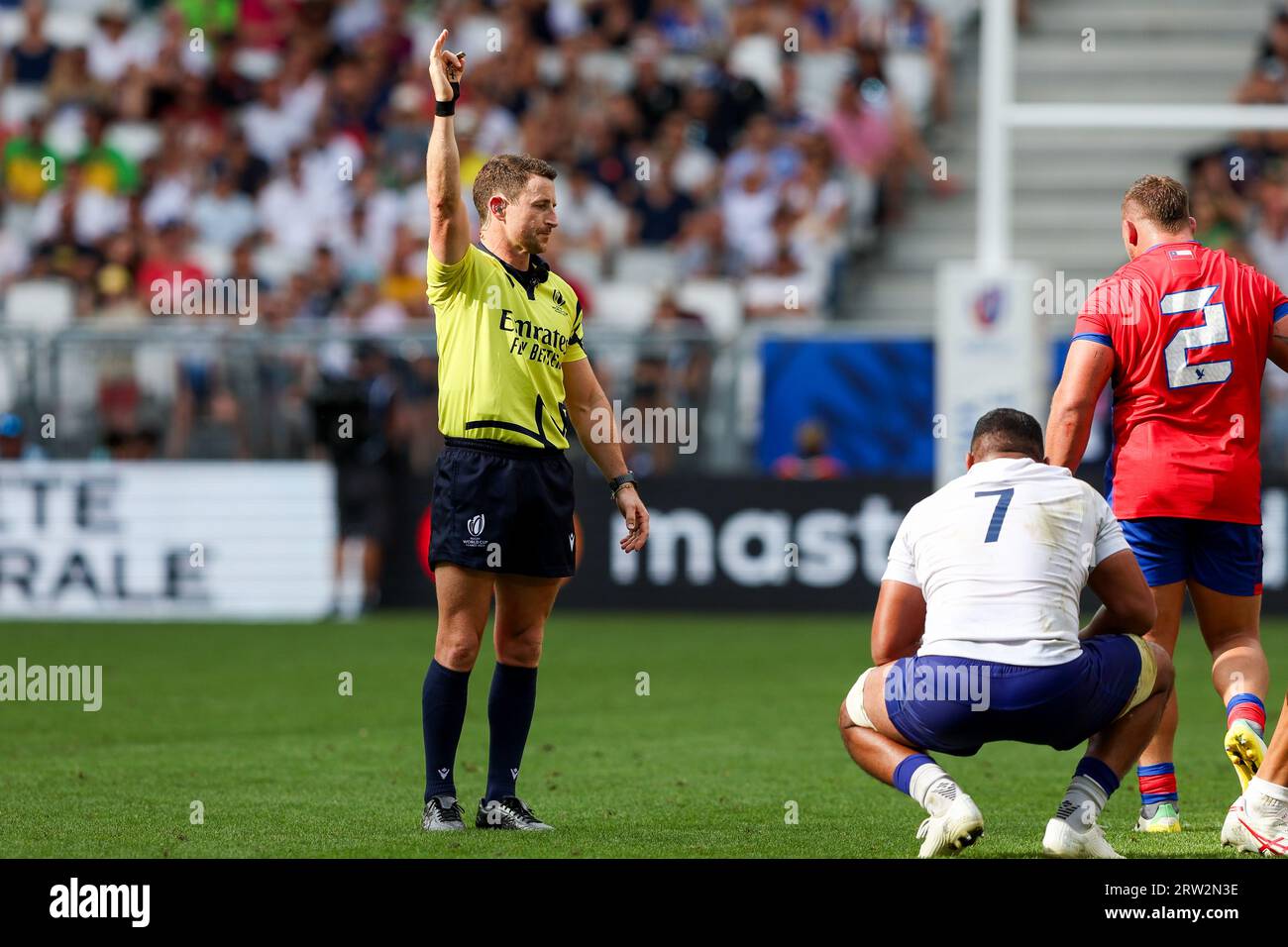 Paul williams referee hi-res stock photography and images - Alamy