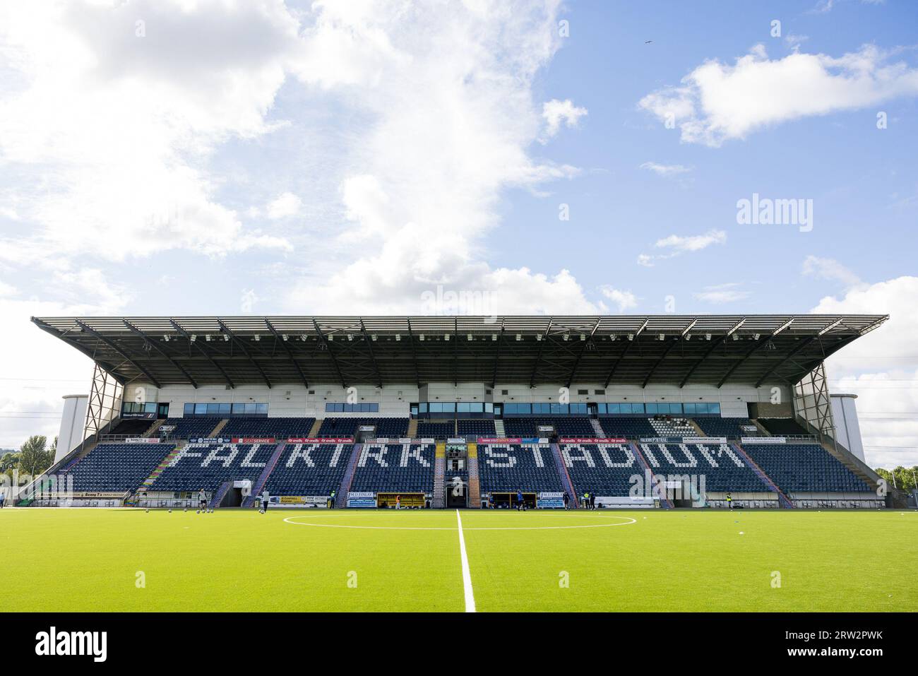 Falkirk stadium hi-res stock photography and images - Alamy