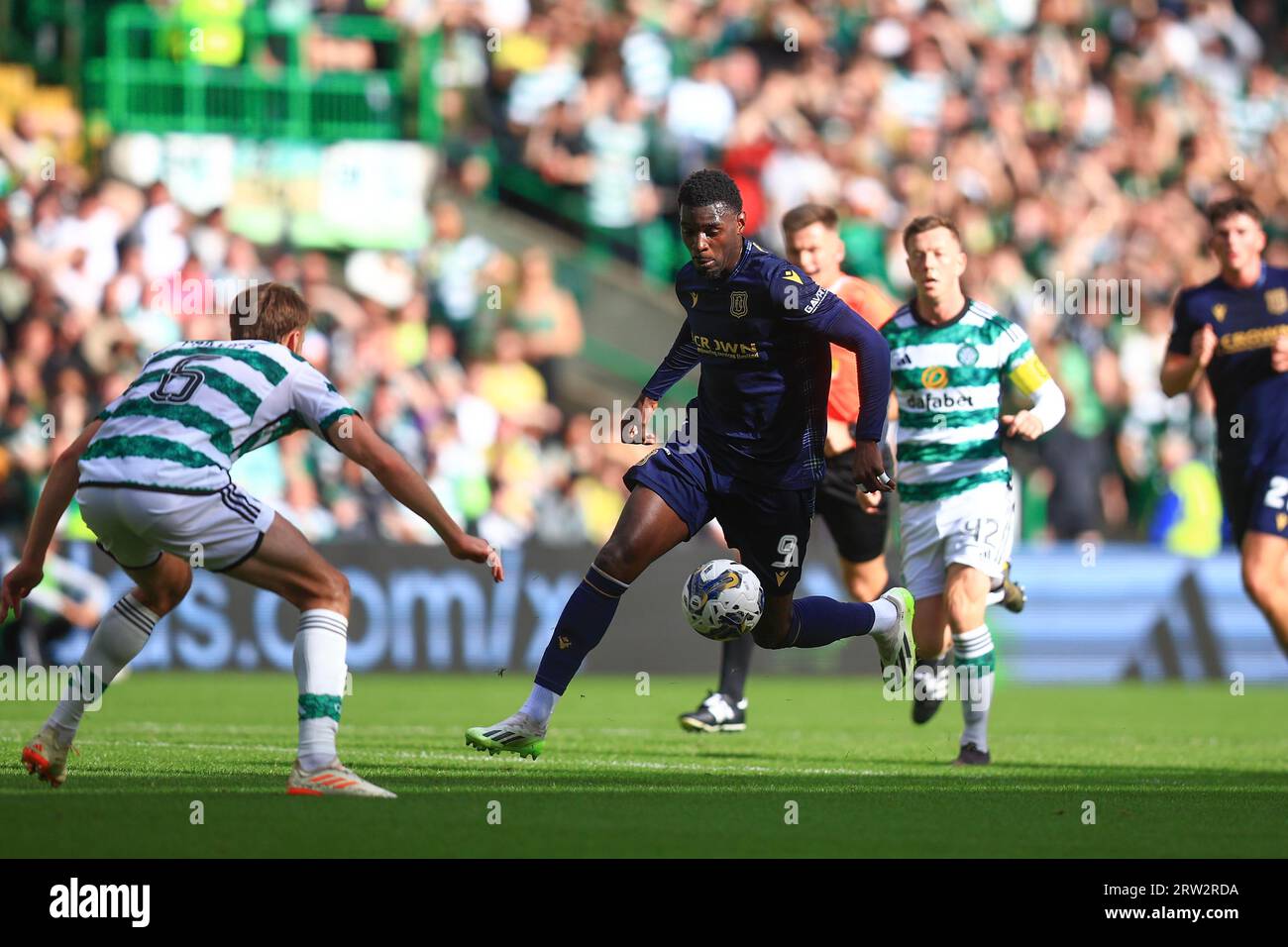 Celtic Park, Glasgow, UK. 16th Sep, 2023. Scottish Premiership Football ...