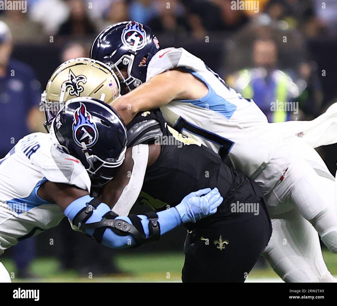 New Orleans, USA. 10th Sep, 2023. Tennessee Titans linebackers Azeez Al ...
