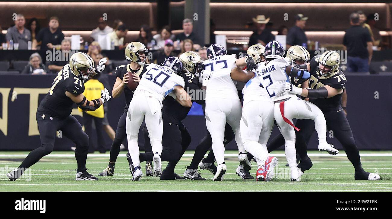 New Orleans, USA. 10th Sep, 2023. New Orleans Saints quarterback Derek Carr (4) looks downfield ...