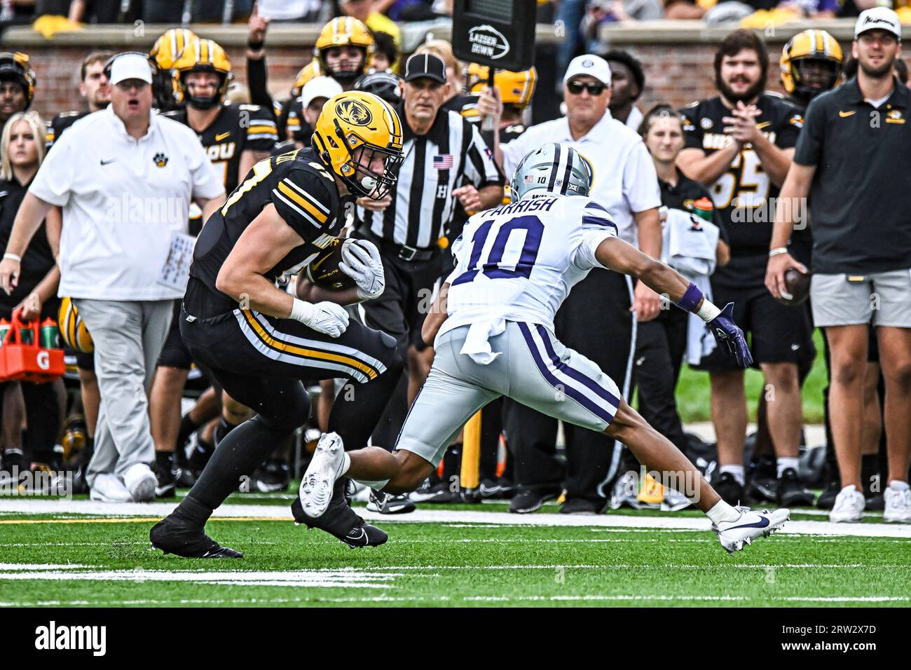 COLUMBIA, MO - SEPTEMBER 16: Missouri Tigers tight end Brett Norfleet ...