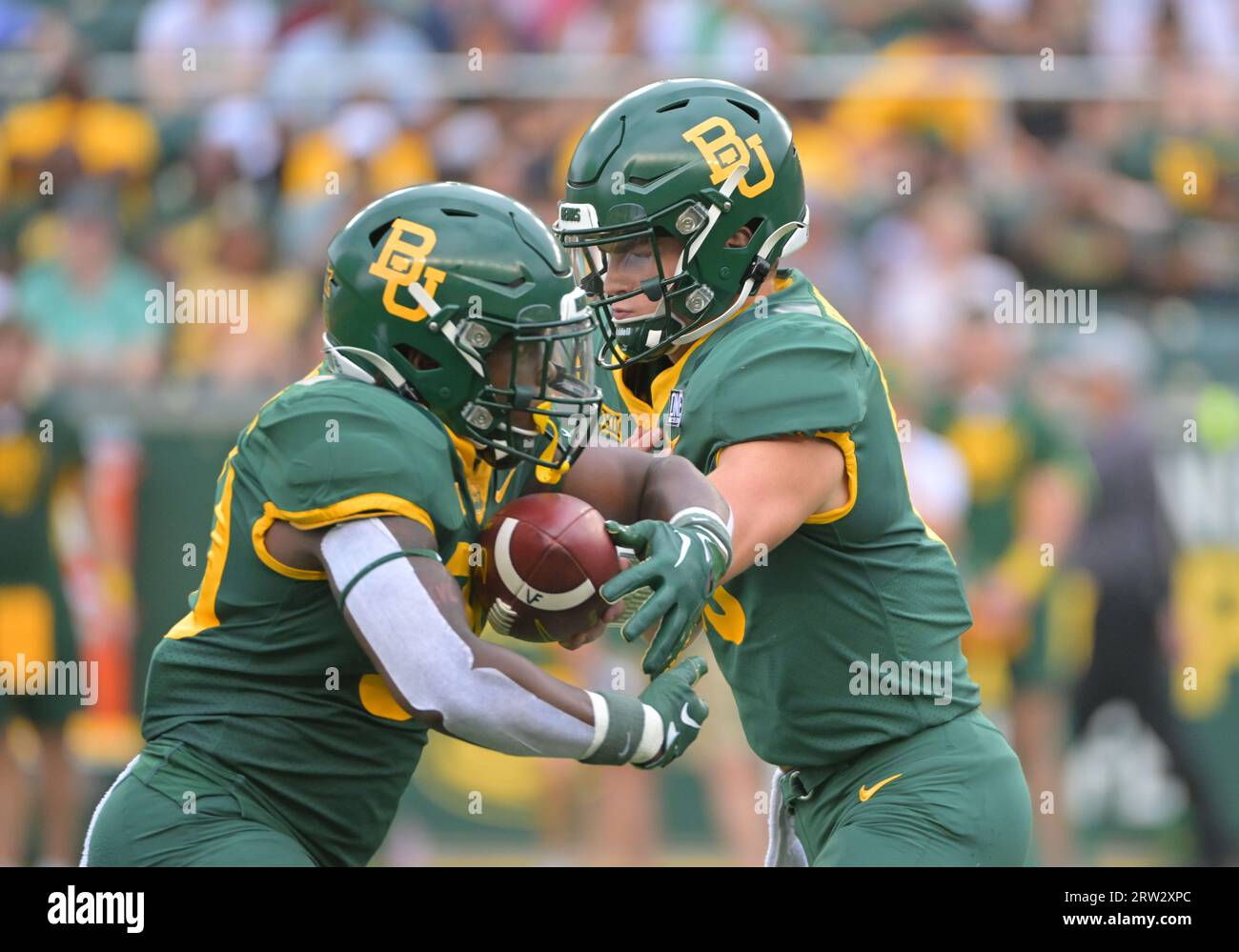 Waco, Texas, USA. 16th Sep, 2023. Baylor Bears quarterback Sawyer ...
