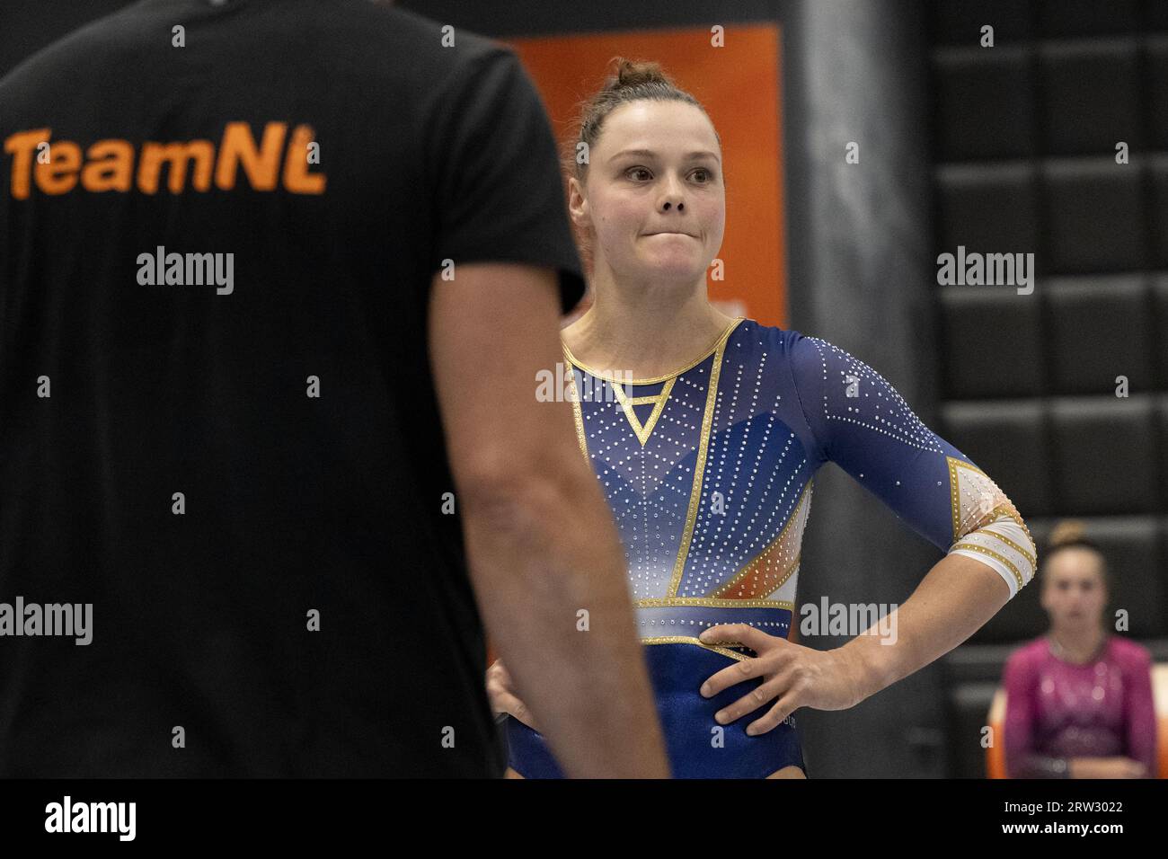 ROTTERDAM - Elze Geurts has to give up during her floor exercise at the ...