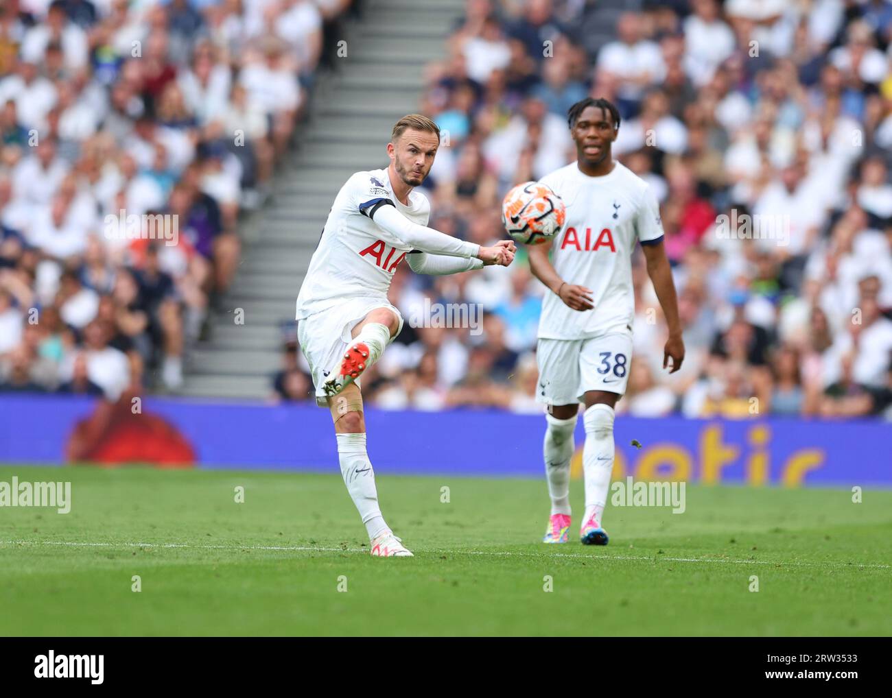 Tottenham Hotspur Stadium, London, UK. 16th Sep, 2023. Premier League ...