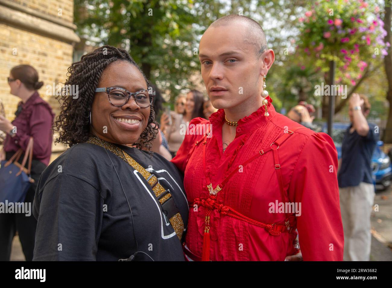 London, UK. 16th Sep, 2023. Fashionistas and Celebrities Flock to ...