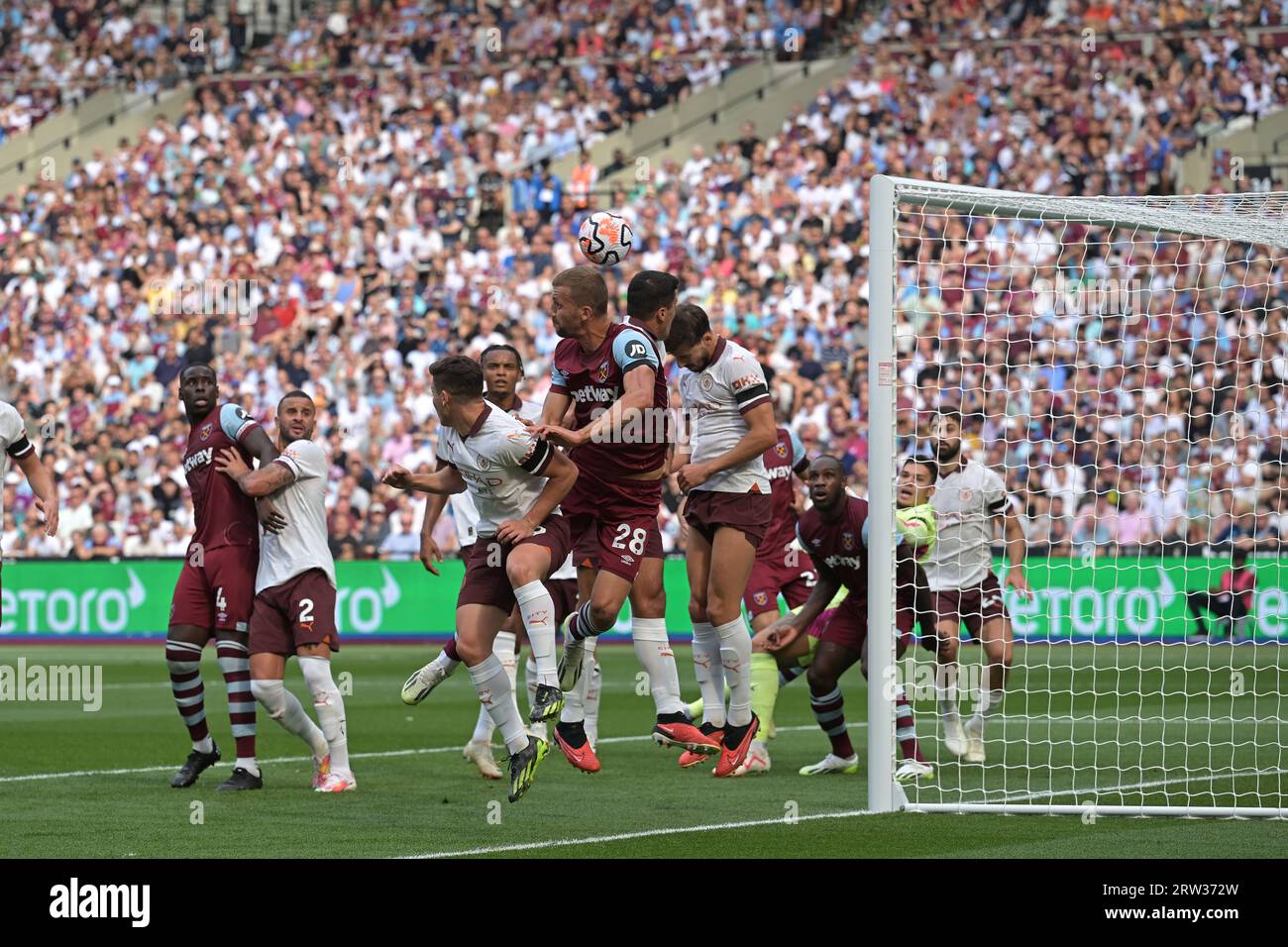 London, UK. 16th Sep, 2023. Tomas Soucek of West Ham Utd goes close ...
