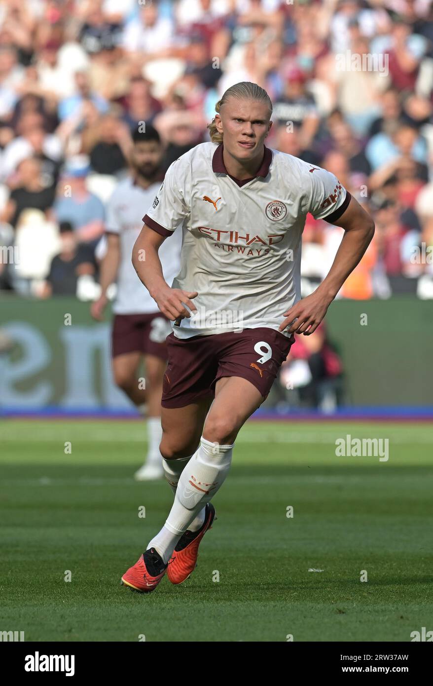 London stadium season 2023 24 hi-res stock photography and images - Alamy