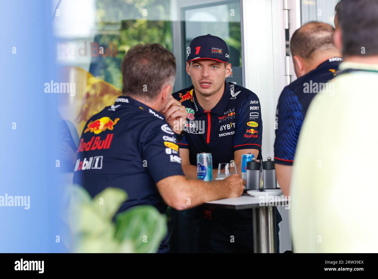 VERSTAPPEN Max (ned), Red Bull Racing RB19, portrait during the 2023 Formula 1 Singapore ...