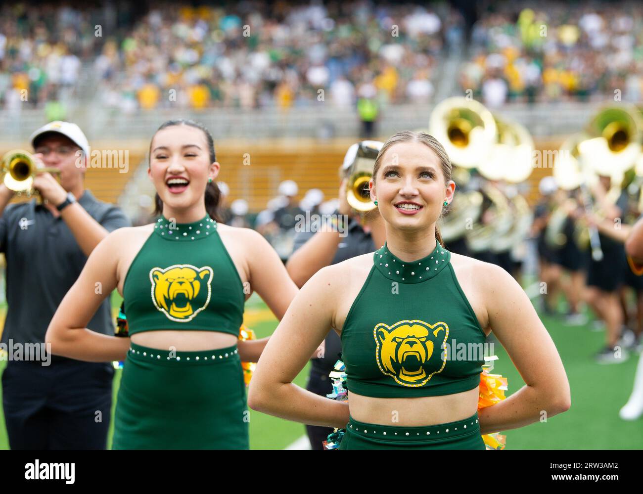 Waco, USA. 16th Sep, 2023. September 16 2023: Baylor Bears cheerleader ...