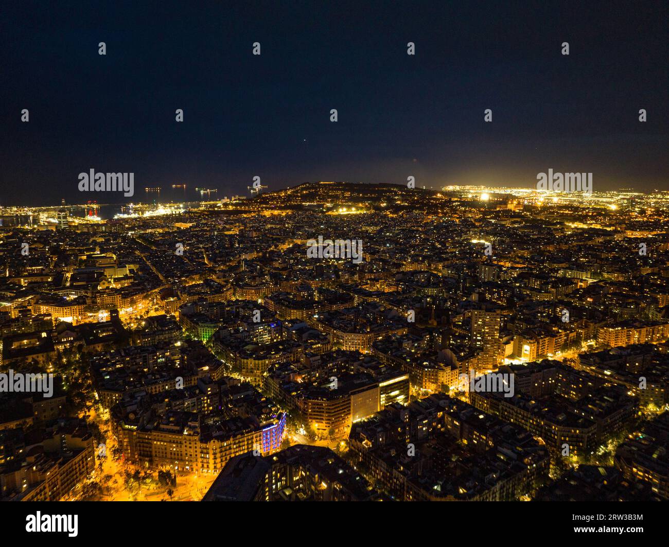 Barcelona block aerial hi-res stock photography and images - Alamy